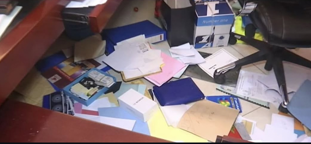 Grave robo de documentos en Obras Públicas: ¿Sabotaje interno? - Por ...